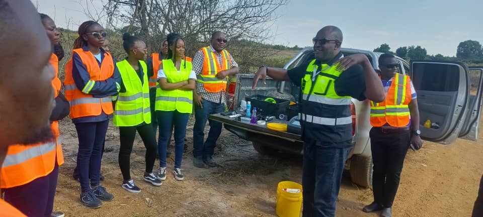 Earth Environmental Consultants